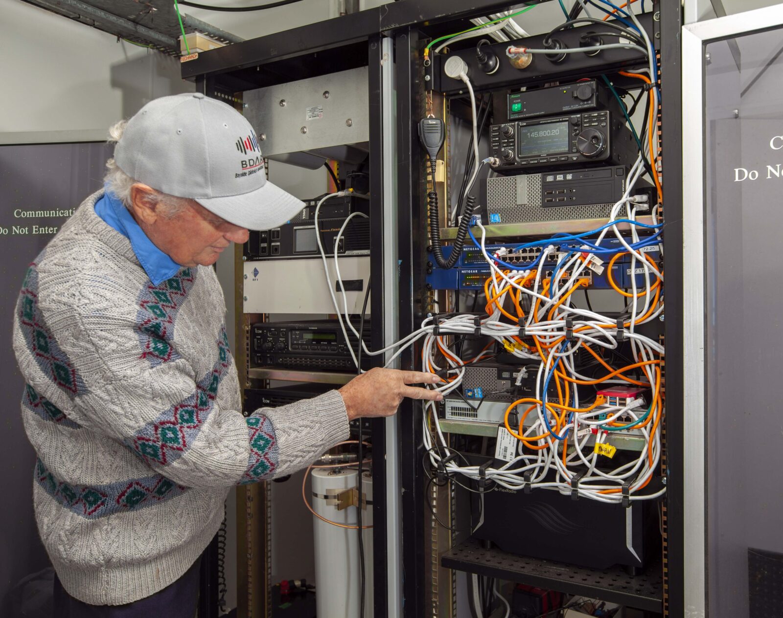 Club HF Station - FlexRadio 6400 - Bayside District Amateur Radio ...